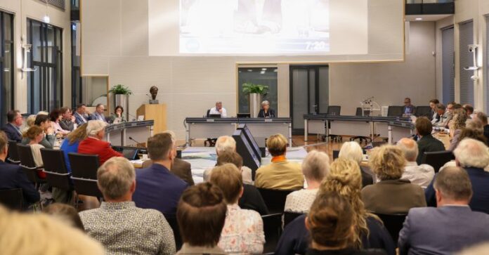 Hof van Twente heeft een nieuw bestuur: raad en college officieel ...